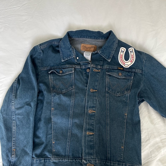 Wrangler | Jackets & Coats | Amazon Music Wrangler Blue Jean Jacket ...